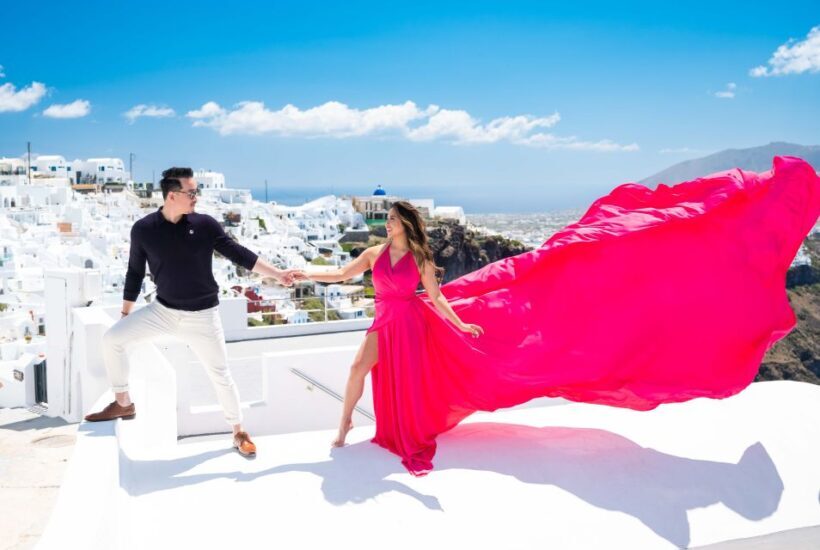 Santorini: Proffessional Flying Dress Photoshoot - The Sum Up