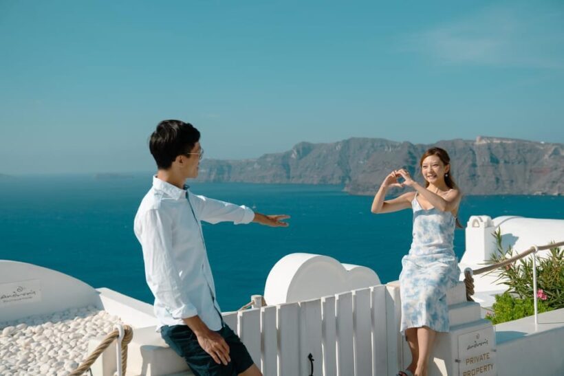 Santorini: Proposal Photoshoot l Private Entry to blue Dome - Additional Considerations