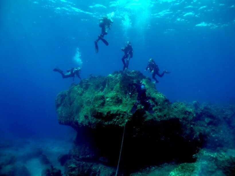 Santorini: Scuba Diving Experience for Beginners - A Practical Introduction to Santorini’s Scuba Experience