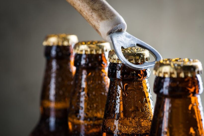 Santorini Semi-Private 2 BREWERIES Tour (up to 6 guests) - Key Points
