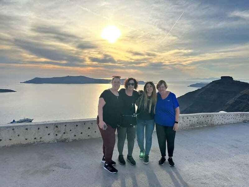 Santorini: Small Group Sightseeing Tour with a Local Guide - Who Should Consider This Tour?