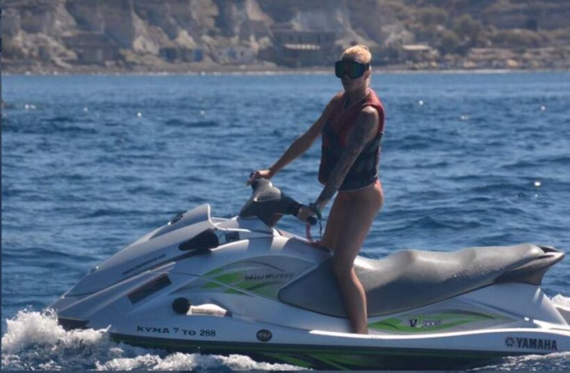 Santorini Speed: 180hp Jet Ski Rental - The Experience: A Closer Look at the Ride