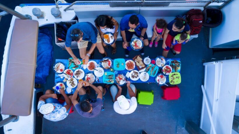 Santorini Sunset Fishing Trip with Dinner and Drinks - An Authentic Slice of Santorini: What This Tour Offers