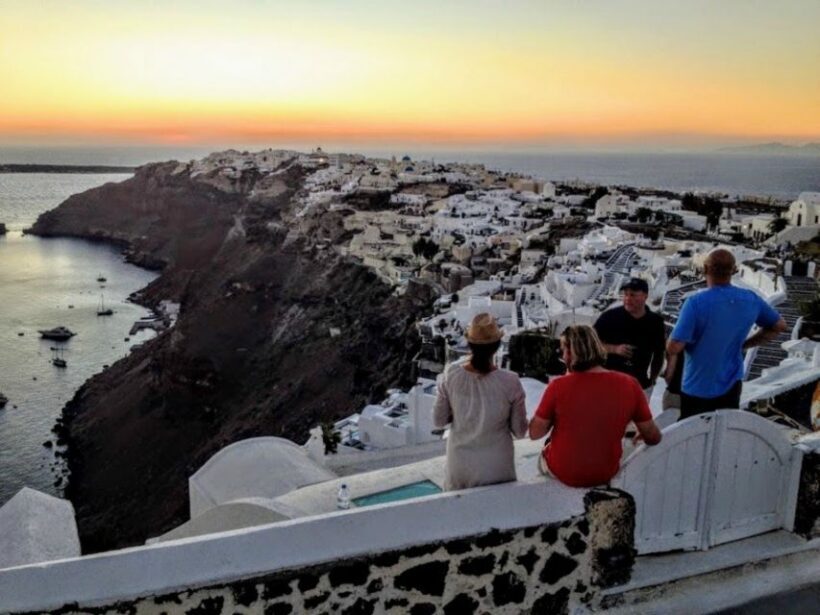 Santorini: Top Sights Small-Group Tour with Local Guide - The Value of This Tour