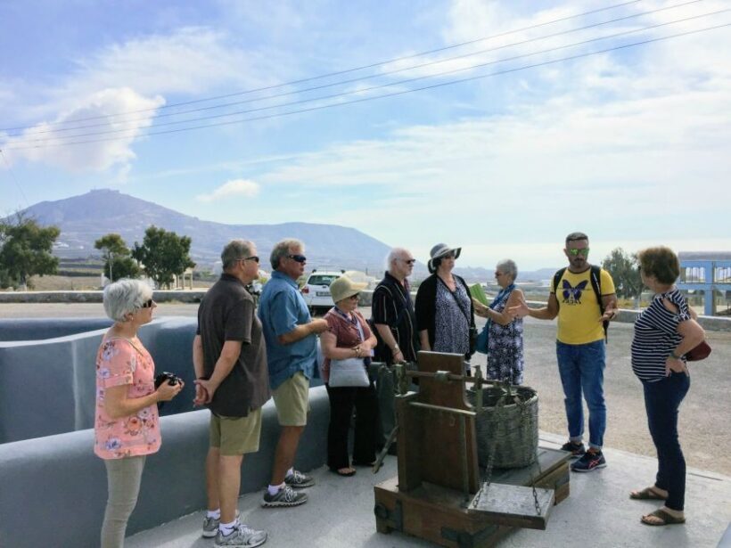 Santorini: Top Sights Small-Group Tour with Local Guide - The Sum Up