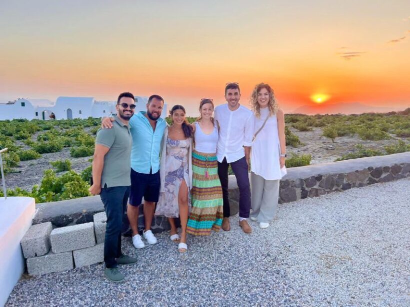 Santorini: Tour of Wineries with Wine Tasting & Food - Authentic Insights from Guides