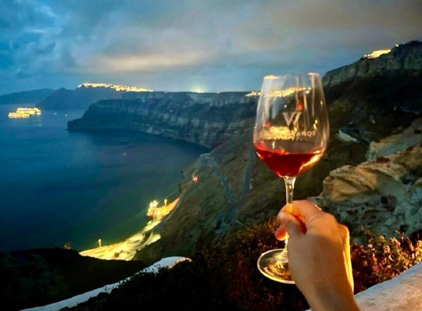 Santorini: Tour of Wineries with Wine Tasting & Food - Practical Aspects: Price, Duration, and Group Size