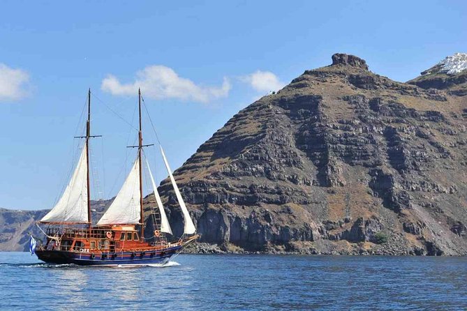 Santorini Volcanic Islands Cruise: Volcano, Hot Springs and Thirassia - Reviews and Traveler Feedback