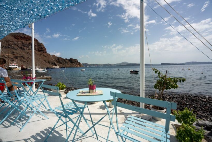 Santorini: Volcanic Islands Cruise with Hot Springs Visit - An In-Depth Look at the Santorini Volcano and Hot Springs Cruise