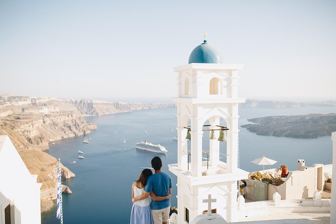 Santorini Walking Tour With a Personal Photographer - Iconic Santorini Locations Captured