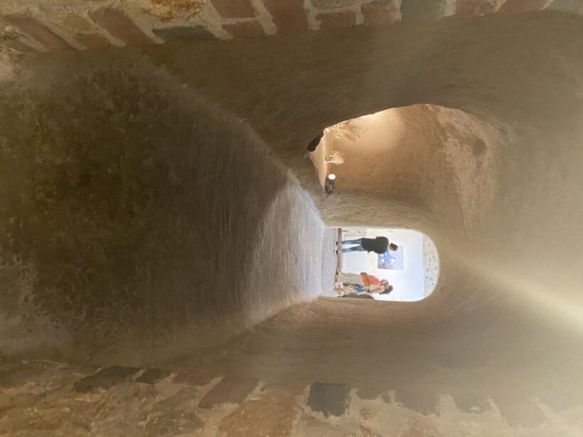 Santorini: Wine Tasting and Cave Settlement Tour - Detailed Breakdown of the Itinerary
