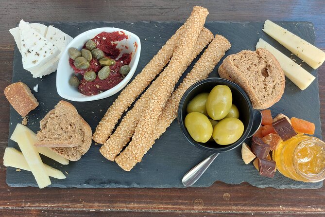 Santorini Wine Tasting & Food Pairing :Taste good life at Santorini - Who Will Love This Tour?