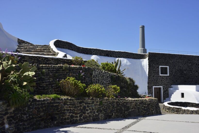 Santorini: Wine Tasting Tour to 3 Wineries with Transfer - Practical Details: Price, Duration, and Family Friendliness