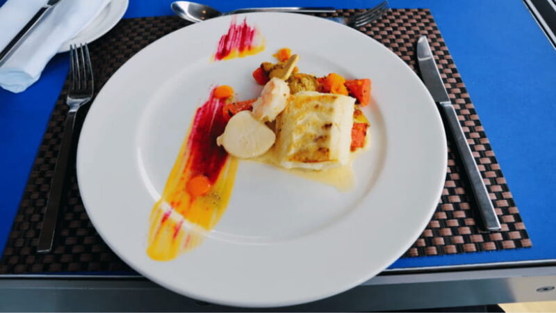 Sanya: Dinner in the sky at Sanya Air Restaurant - Practical Tips for Your Sky-High Dining Adventure