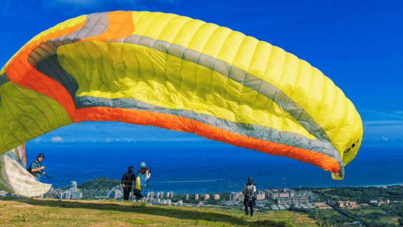 Sanya: VIP Paragliding Experience Over Haitang Bay - Booking and Scheduling