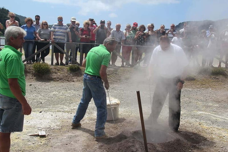 São Miguel: Furnas Volcano & Tea Plantation Tour & Lunch - A Deep Dive into the Tour Experience