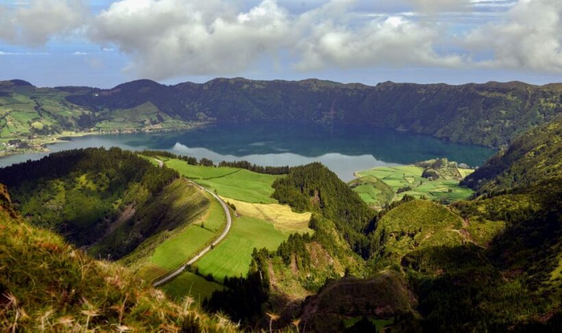 São Miguel Island: Full-Day Sete Cidades Tour - FAQs