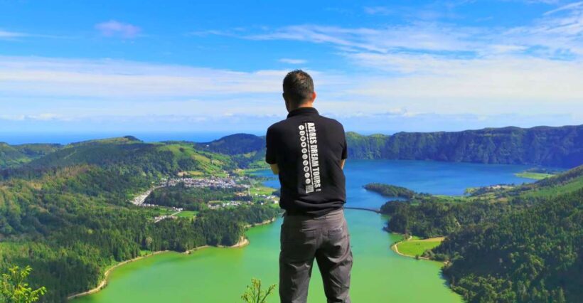 São Miguel West: Sete Cidades and Fogo Tour with Lunch - Who Is This Tour Best For?