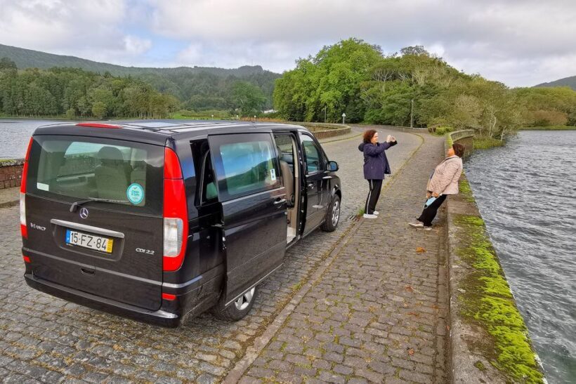 São Miguel West: Sete Cidades and Fogo Tour with Lunch - FAQ