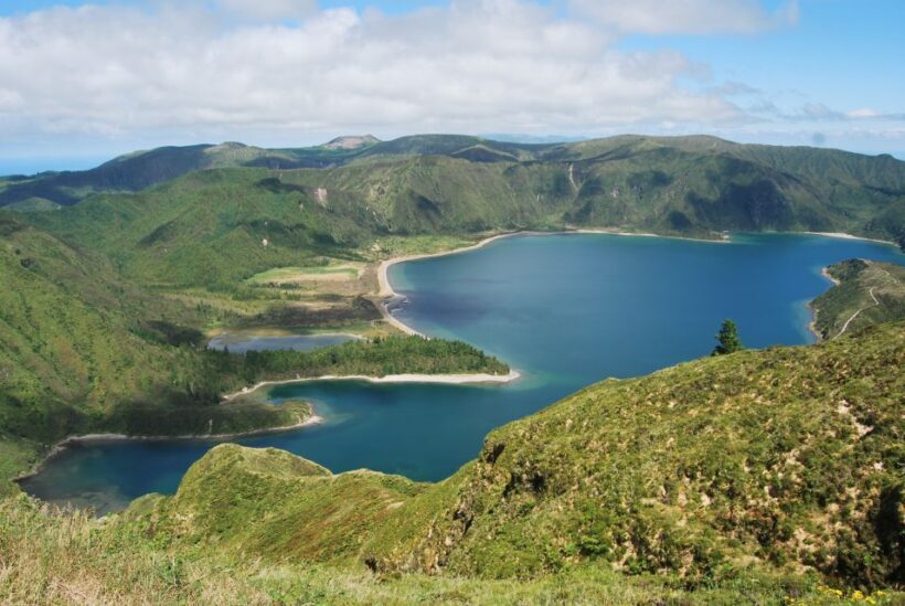 São Miguel: Whales & Volcano Full-Day Tour with Lunch - Who Would Enjoy This Tour?