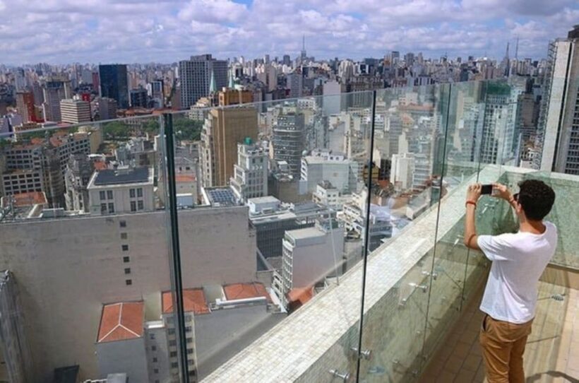 São Paulo: Downtown Walking Tour with Farol Santander Entry - Who Should Consider This Tour?