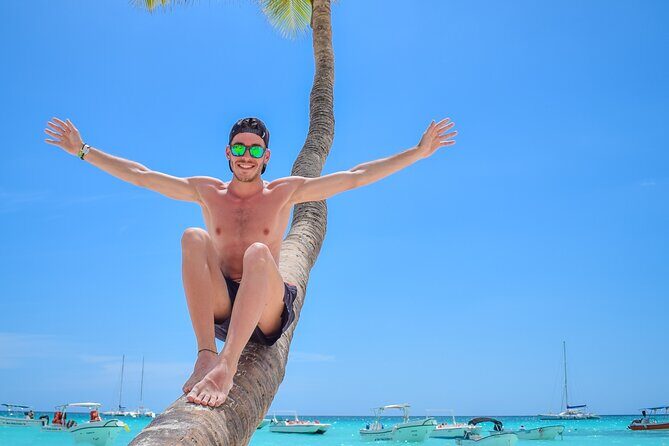 Saona Island a Paradise from Punta Cana All Inclusive Guided Tour - Lunch Break: Buffet Style and Refreshments