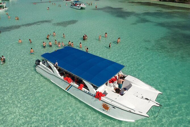 Saona Island Catamaran Cruise with Natural Pool, Lunch & Open Bar - What Travelers Are Saying