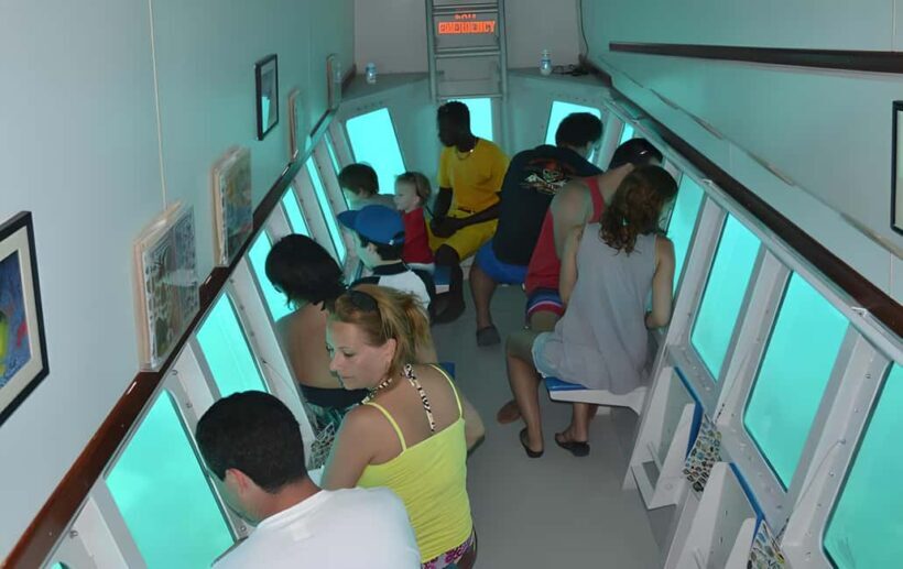 Saona Island in a semi-submarine and snorkeling. - A Well-Organized Day with Practical Touches