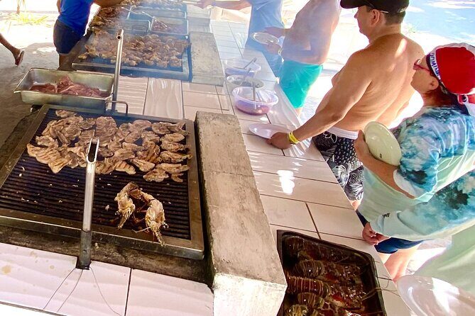 Saona Island, Natural pool Starfish, Fast boat, Catamaran +Dances - The Catamaran with Dances and Animators