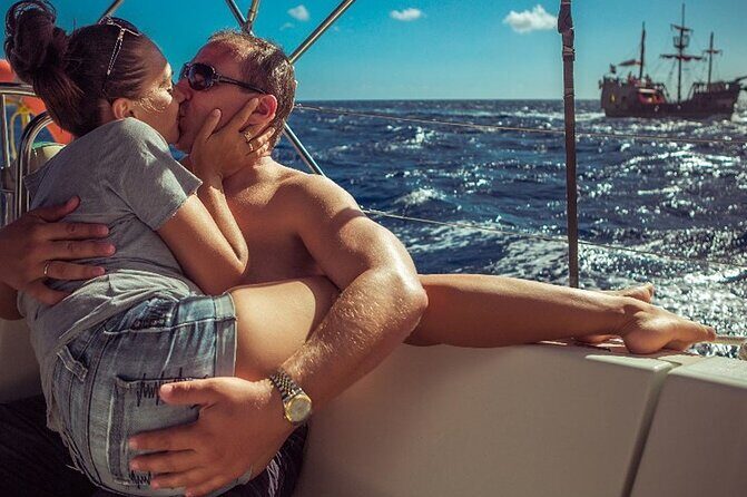 Saona Island Private VIP Sailing Yacht Tour - Key Points