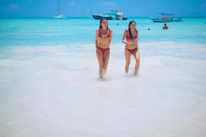 Saona Island Tour From Santo Domingo with Lunch, Open Bar, Pickup - FAQ