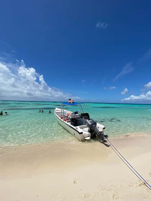 Saona Island VIP: 4 Beaches , Mano Juan & Canto de la Playa - Key Points