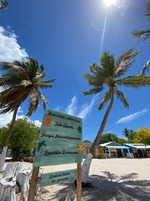 Saona Island VIP: 4 Beaches , Mano Juan & Canto de la Playa - The Gourmet Buffet: A Delicious Break
