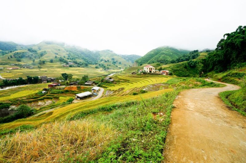 Sapa: 3-Day, 3-Night Trek and Hotel with Overnight Train - Pricing and Value