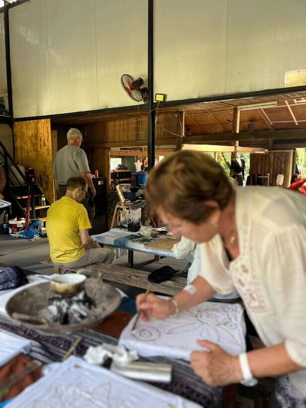 Sapa Herbal Incense Handicrafts Making Workshop Private Tour - Who Should Book This Tour?