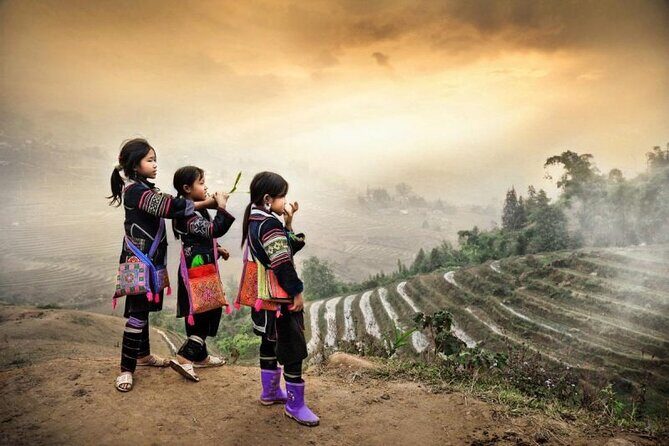Sapa Private 3 Day Tour: Fanispan Peak & Villages Experience - Day 3: Trekking through Sapa’s Villages and Herbal Baths