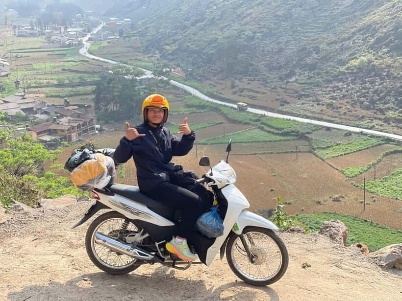 Sapa: Tea Hills, Waterfalls, and Hot Springs 1-Day Bike Tour - The Tea Hills and Sunset Views