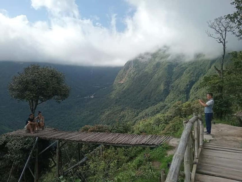 Sapa to Waterfall, Green Tea Farm with motorbike driver - Introduction: An Authentic Sapa Day Out
