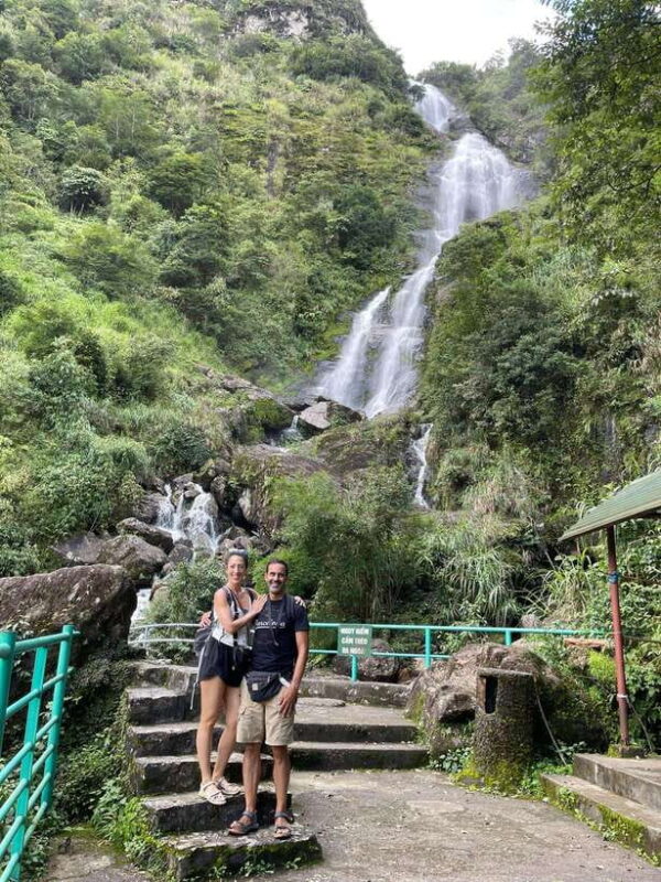 Sapa to Waterfall, Green Tea Farm with motorbike driver - Key Points