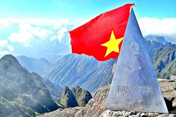 Sapa Trek 3 days 3 nights small group tour - Homestay and Hotel from Hanoi - Day 2: Trekking Along the Hoang Lien Son Range