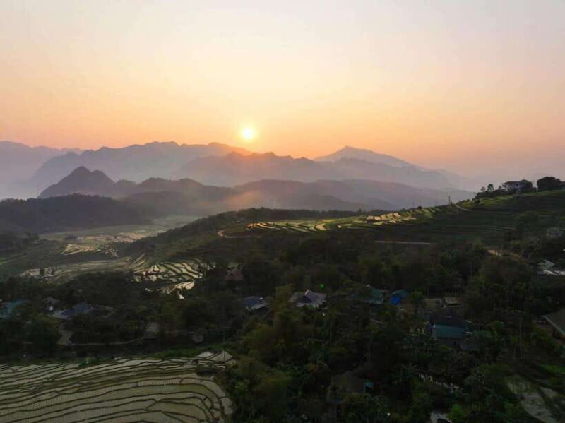 Sapa Trekking Ethnic Village Full Day With Female Tour Guide - Key Points