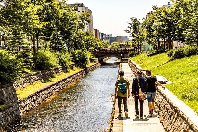 Sapporo Private Tour: Highlights & Hidden Gems by a Local - Traveler Experiences and Reviews