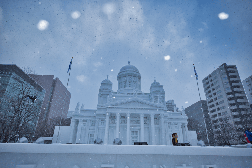 Sapporo Walking Tour - Sapporo Clock Tower
