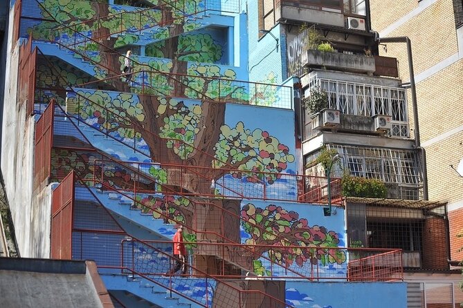 SARAJEVO STREET ART TOUR (Art, History & Mystery) - Sartajevo! - Traveler Reviews and Ratings