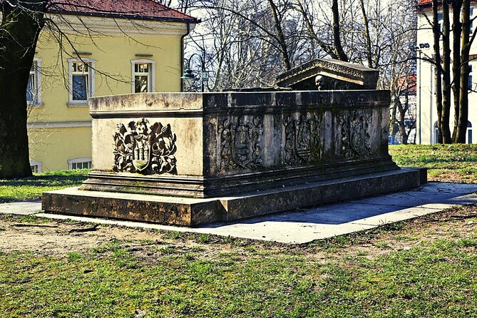 Sarajevo to Bihac: Una River & Waterfall Expedition - 5 Days - Who Should Consider This Tour?