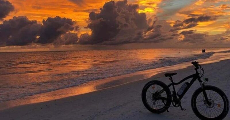 Sarasota: Siesta Key Electric Bike Sunset Tour - The Highlight: Sunset and Celebration