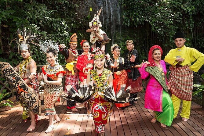 Sarawak Sunset River Cruise with Return Transfer - Who Should Consider This Tour?
