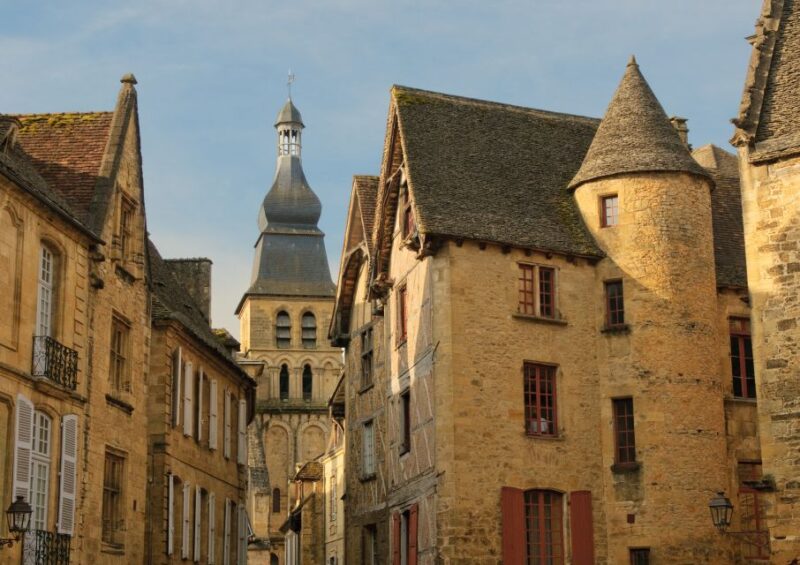 Sarlat Gourmet Tour & Market Visit with Tastings - The Flavors of Dordogne in Context