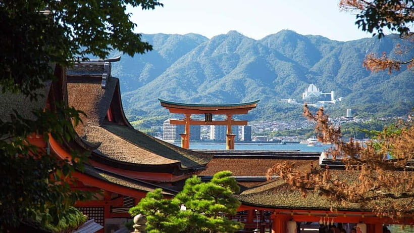 Sasebo: Kujukushima Cruise, Sushi, and Calligraphy Tour - A Closer Look at the Kujukushima, a Coastal Gem
