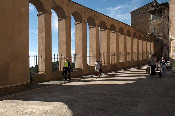 Saturnia and Città del Tufo in E Bike - Wine, Food, and Rural Tuscan Life